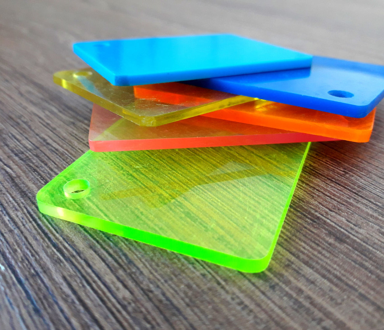 Acrylic Sheets: Everything You Need to Know About Acrylic Materials – T ...