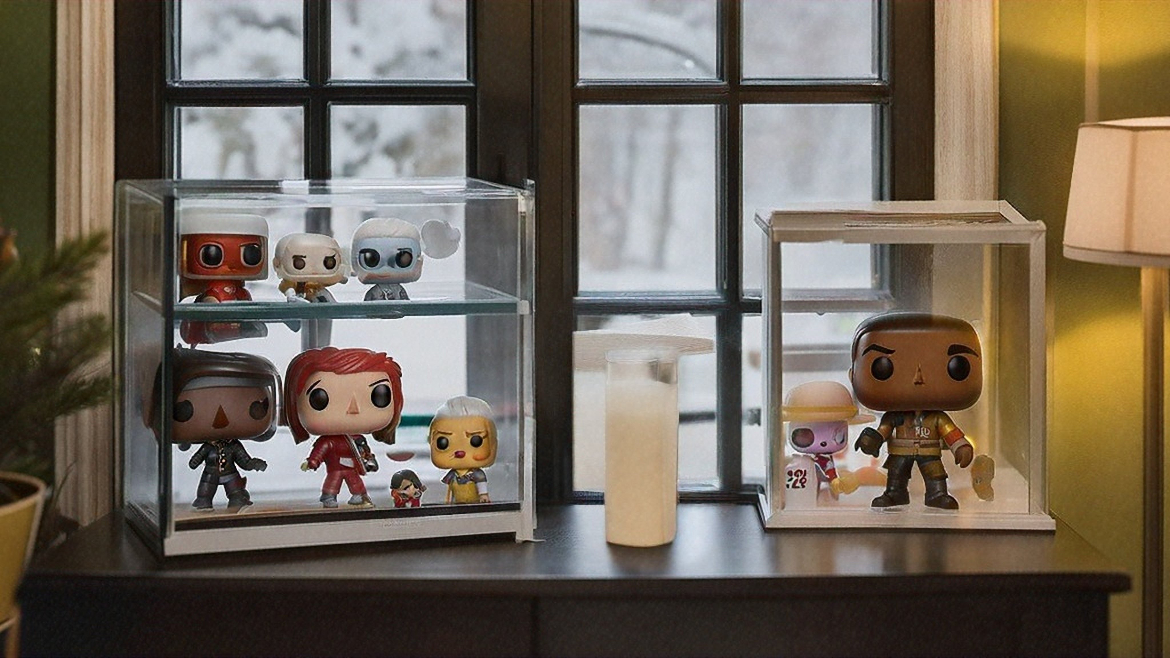 The Ultimate Guide to Display Cases for Collectible Figures – T&T ...