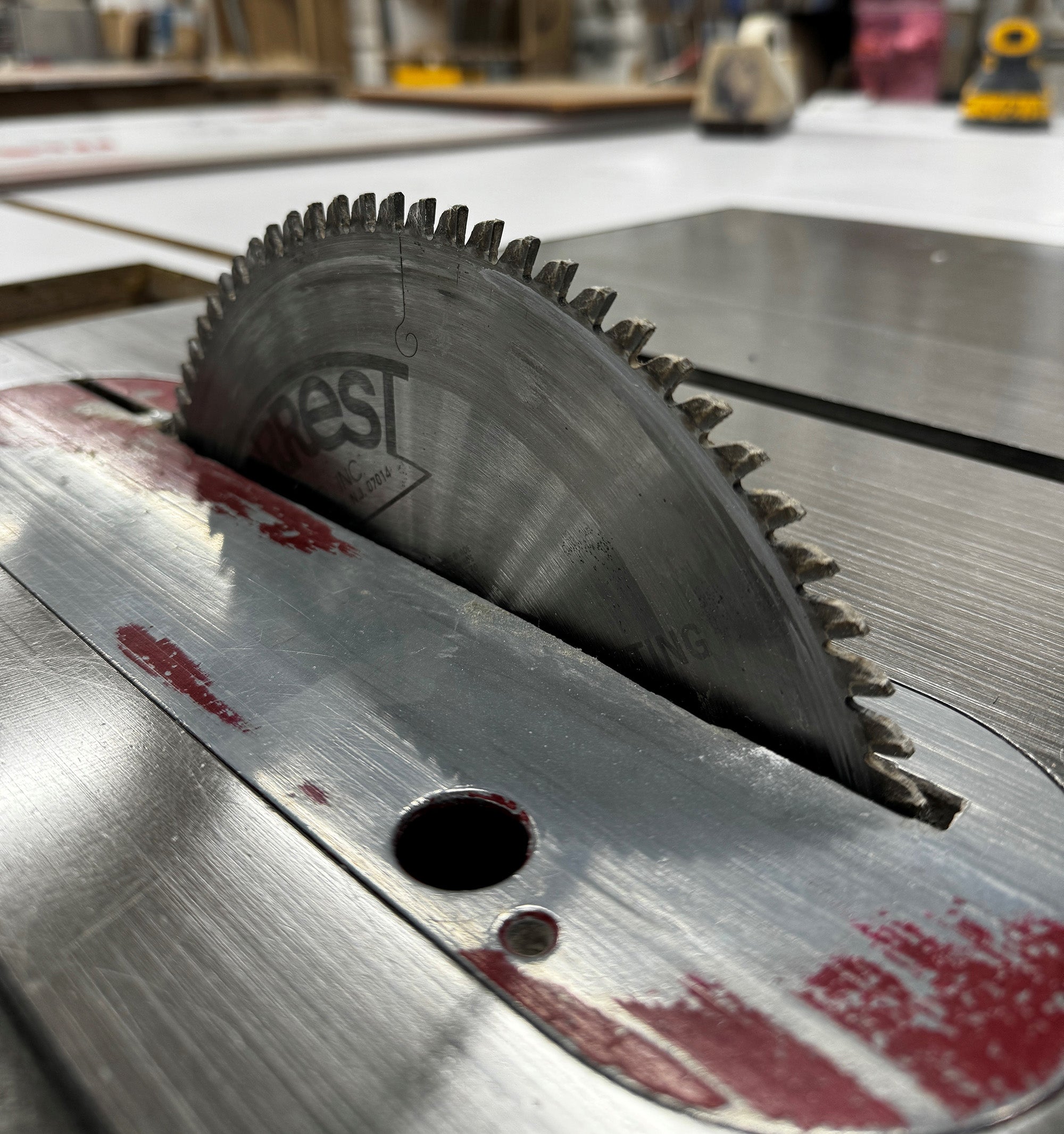 How to Order Custom-Cut Acrylic Sheets Online with T&T Plastic Land